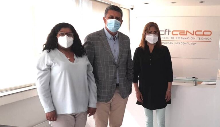 CFT CENCO firma convenio con Confederación Nacional de Jardines VTF ...