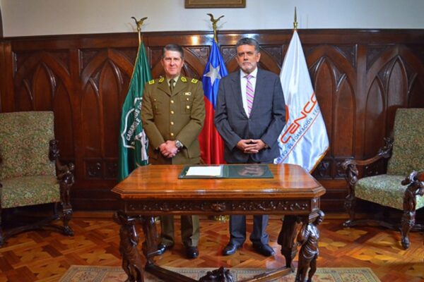CFT CENCO firma convenio de colaboración con Carabineros de Chile ...